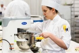 Cooking - Trade & Careers - Skills/Compétences Canada